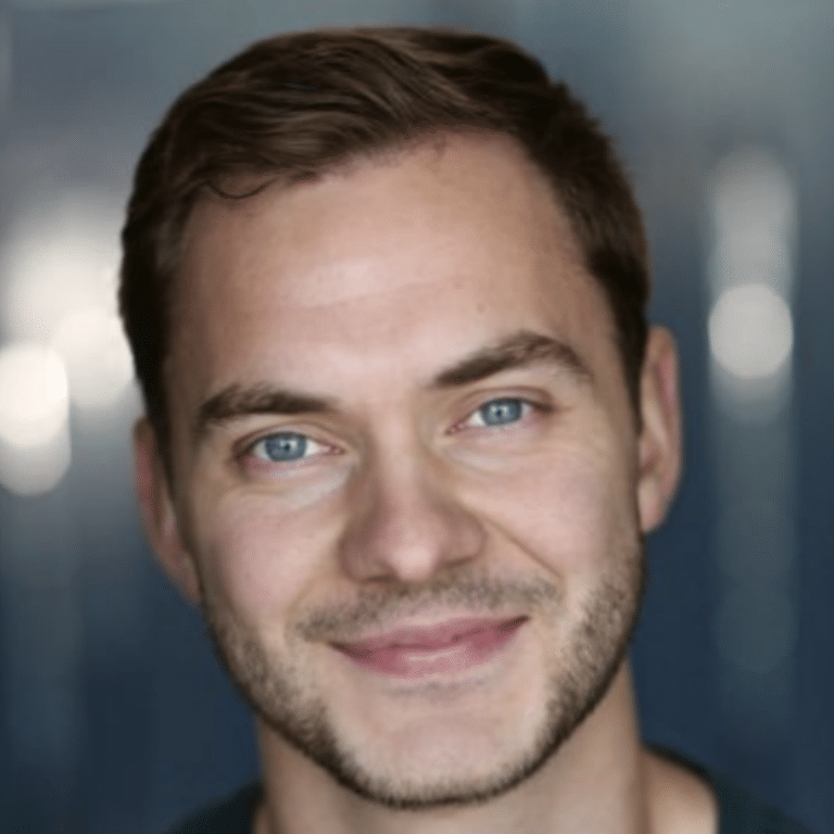 Simon Lennon - Inspirational Speakers